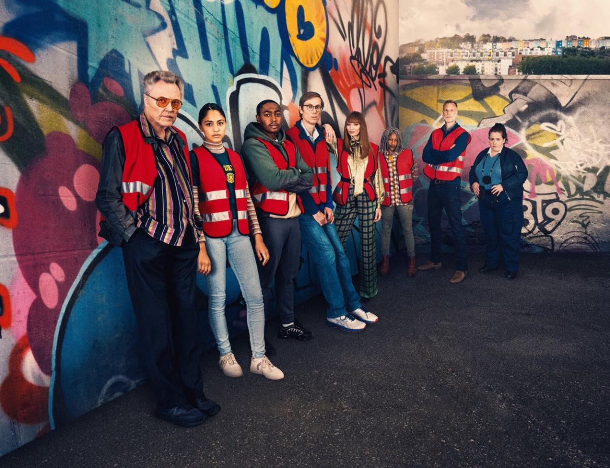 The-Outlaws-cast-photo-BBC-Amazon-Studios-Big-Talk-Four-Eyes - The ...